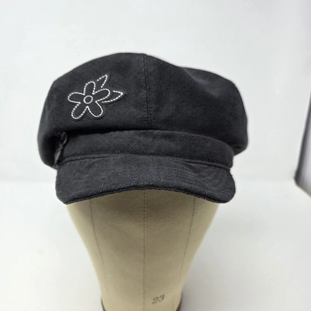 Liz Claiborne | Accessories | Liz Claiborne Black Perforated Newsboy ...
